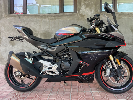 Cf moto 450 SR (ABS) 2024 yil 740 km