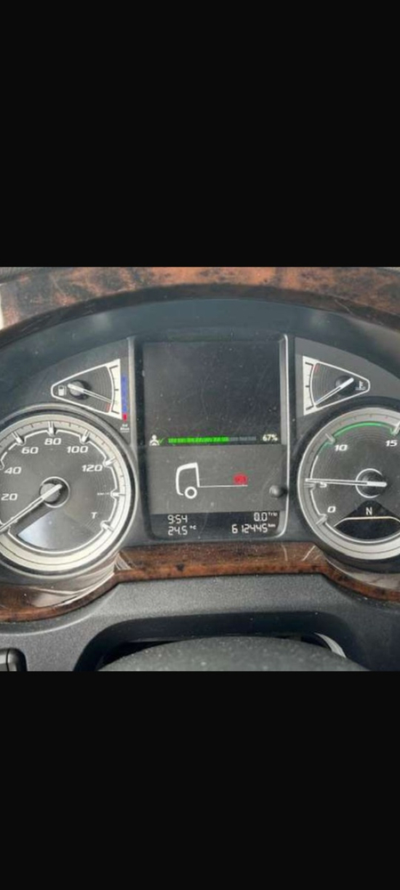 Продается тягачь DAF 2018 года выпуска