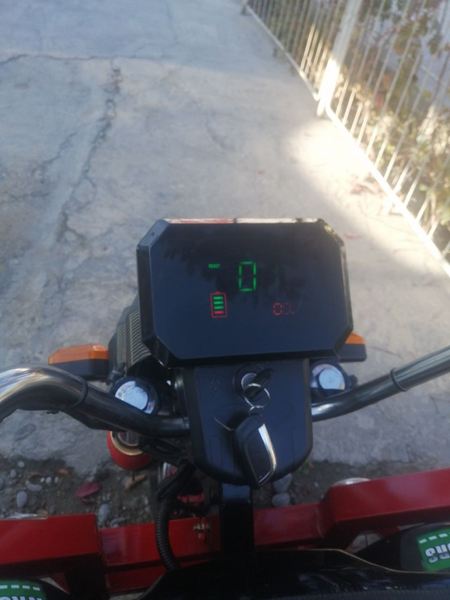 Elektir moto sotiladi