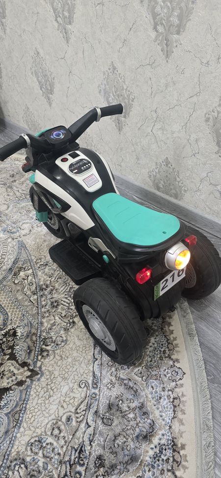Matasekl sotiladi. 2ta matorli