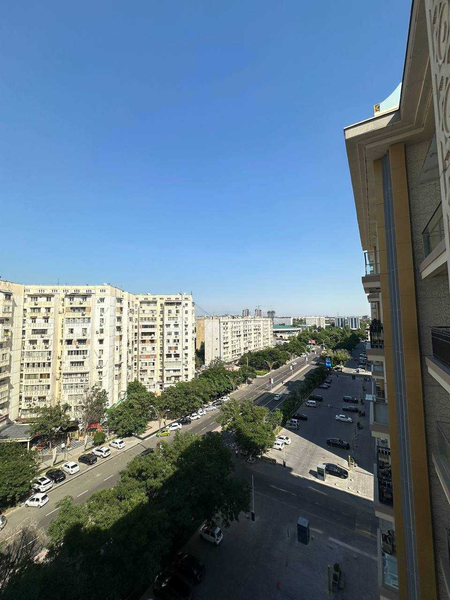 V3681  2/8/10 ЖК MIRABAD AVENUE  Golden House 64м2 коробка