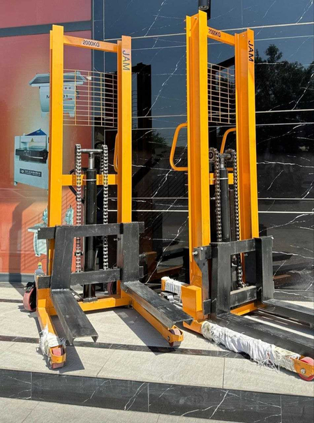 Roxlya 3 tonnali xar xil torozliyam bor+ zapchastlari bor tor
