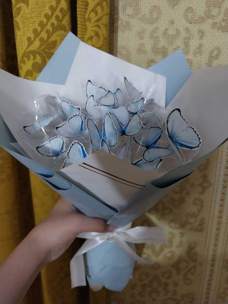 Букет с бабочками