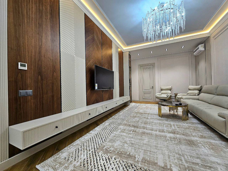 Срочно, квартира в аренду NRG Oybek