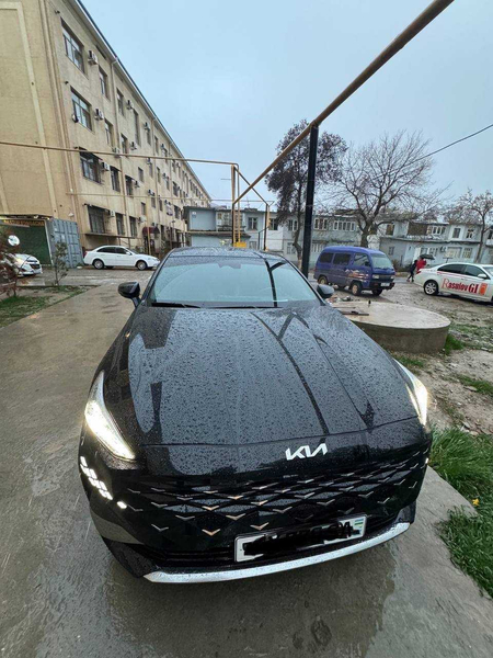 Kia K8 2023 Full Pozitsiya