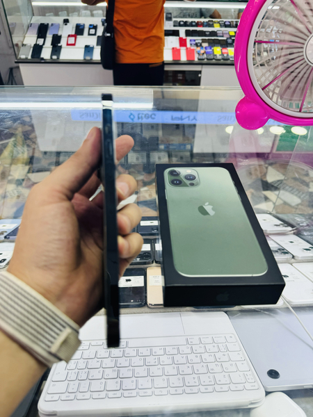 iPhone 13 Pro Max 256 gb rassrochka bor