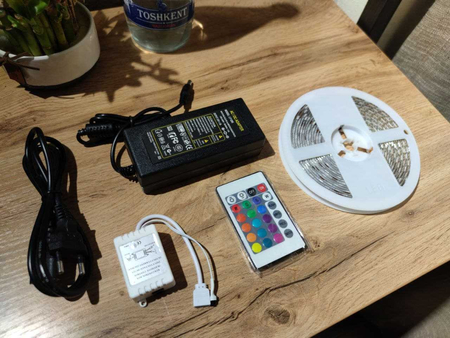 RGB cветодиодная лента, 5 метров, самоклейка, ip65, Dc 5 ампер, пульт