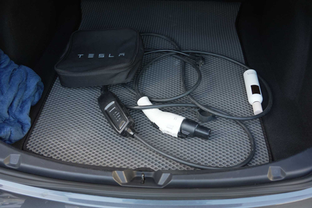 Tesla Model 3 Performance 2019 yil