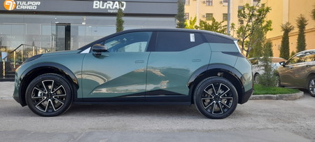 Zeekr x 2023 yil zapaz hod 560 km bez probeg 1 mator