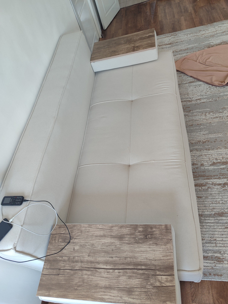 Divan v stile loft