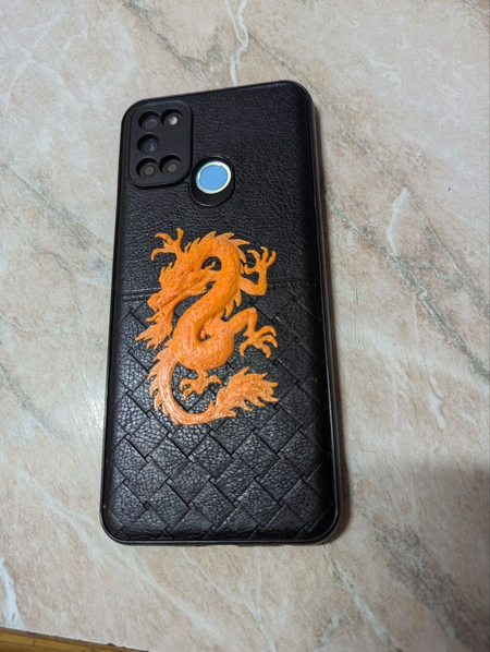 Realme 7i 4/128 GB.