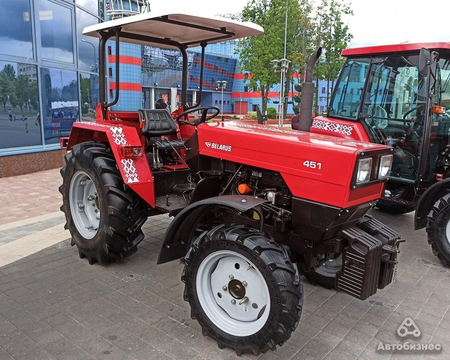 Traktor Belarus 451