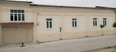 Nazarbekta uy sotiladi