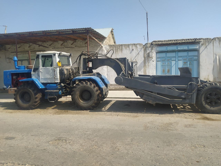 T 150 traktori sotiladi qóshimcha extiyot qismlarixam bor kelishtirami