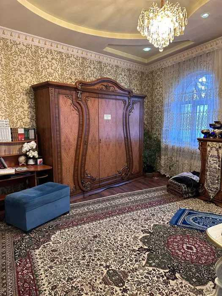 Uchtepa tumanida 5 sotixli fayzli xovli sotiladi. Nosirbek.