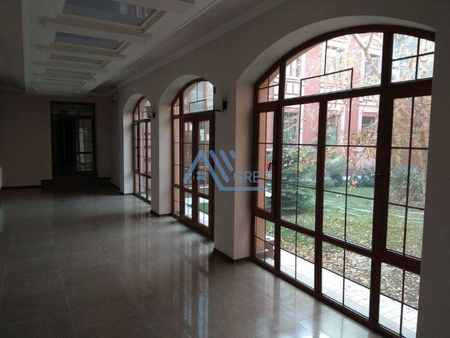 Ракат махалла пр-д Каракумская евро дом в 3 уровня 8 сот.13 ком. 993м²