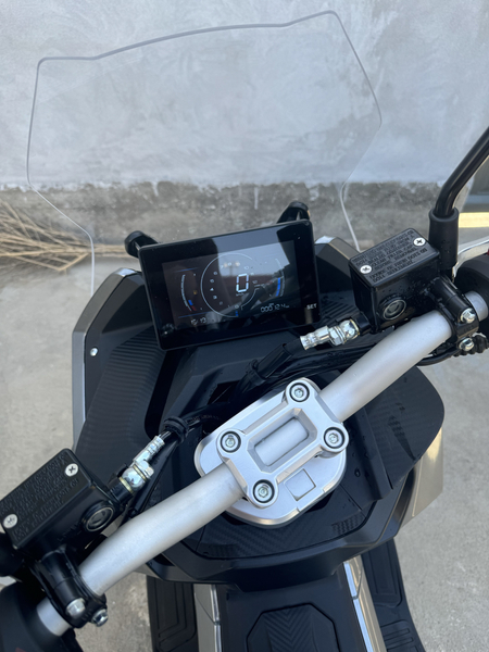 Продам новый n-max 2 150cc