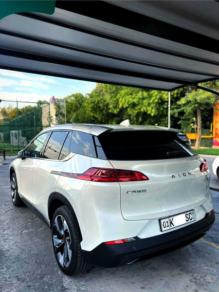Aion V Plus 80kw 600 km