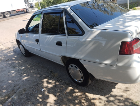 Nexia2  sons gibrid 2010 yil