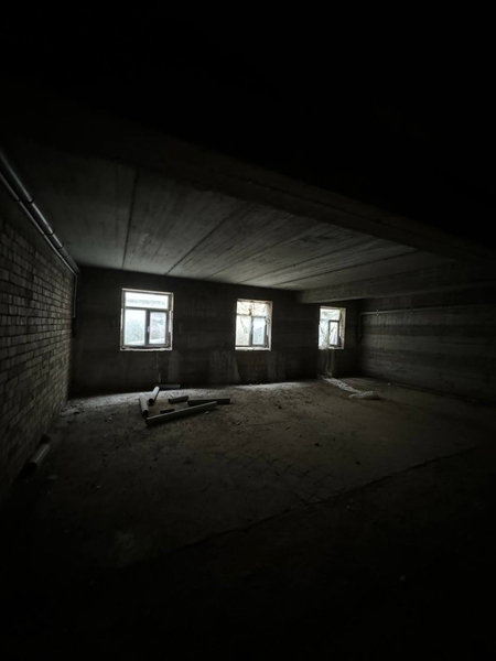 Новостройка 5-ти комнатная кв., 5/1/4 168м2