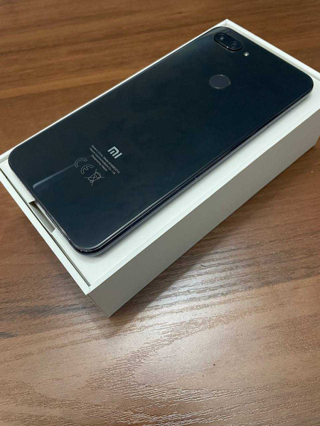 Xiaomi 8 lite 64GB