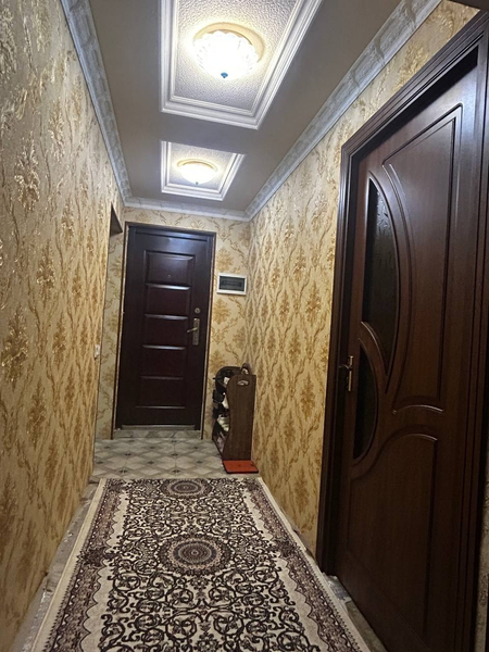 Продаётся 4 комнатная квартира