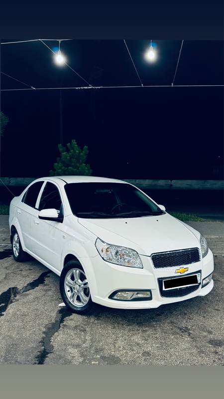 Nexia 3  yili 2019 rangi oq