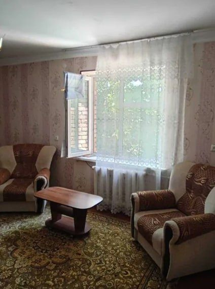 9 квартал Чиланзар 1в2//4//4 42м2