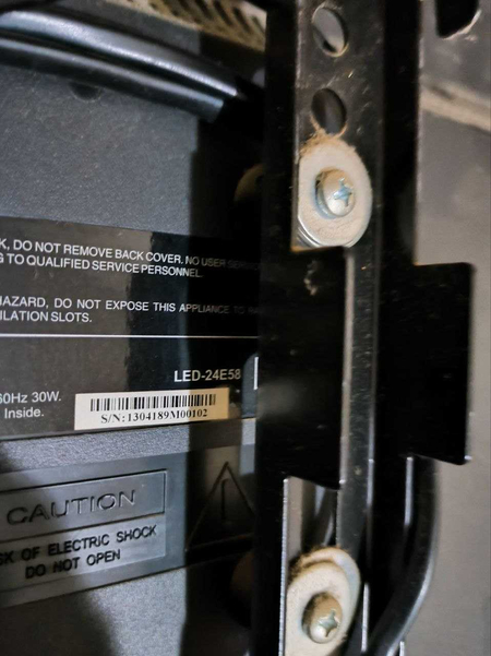 Телевизор Led24 Samsung Vga-HDMI