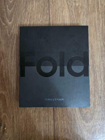Новый Samsung Galaxy Z Fold4 (256GB)