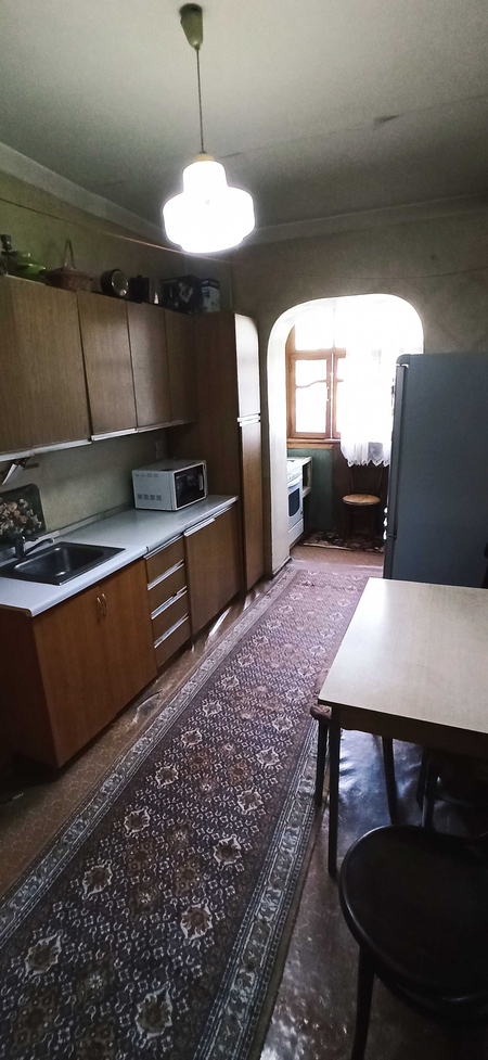 Продается своя Ракат 2\\\\2\\\\4