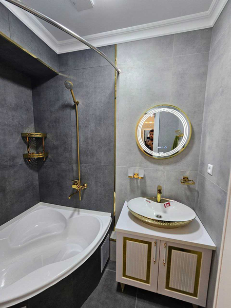 3 xonali 105m² 4-qavat uy sotiladi