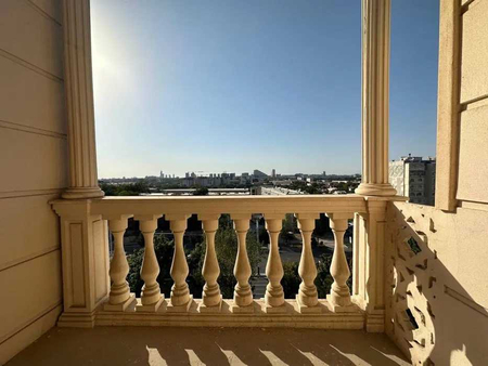 Продается 3 комнатная состояние коробка 100м2 кадастр есть. Wunderkind
