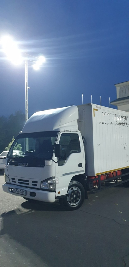 ISUZU 5 tonnali sotiladi