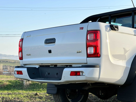 JAC T8 picup 2024 yil