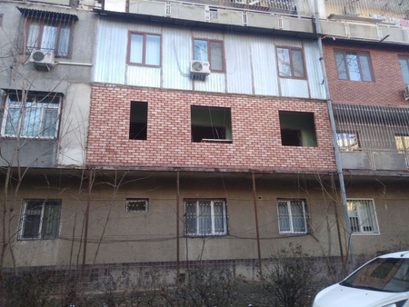Balkonga g'isht teramiz
