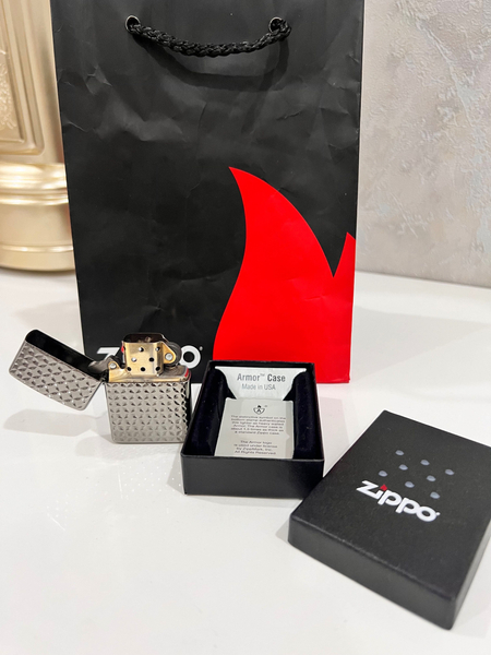 зажигалка Zippo 28186 Armor Engine Turn Star Ebony