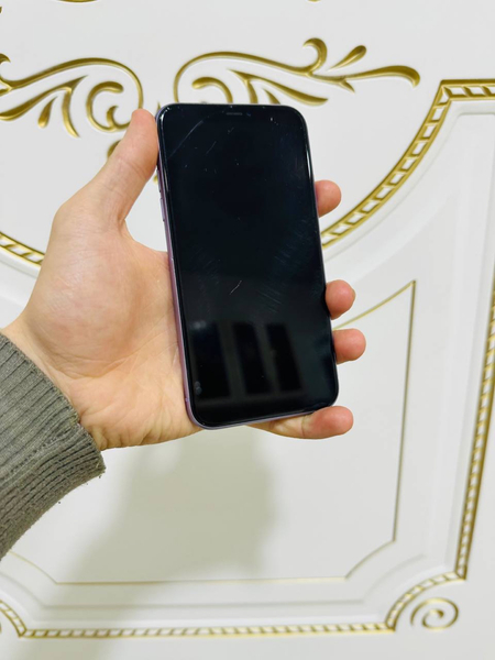 Iphone 11 ochilmagan oqip tel qlila