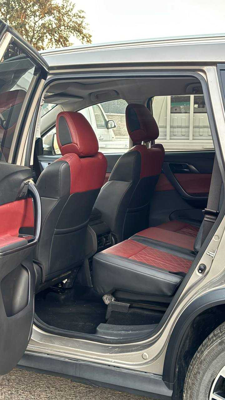 7 kishilik avtomobil sotiladi Dongfeng T5L