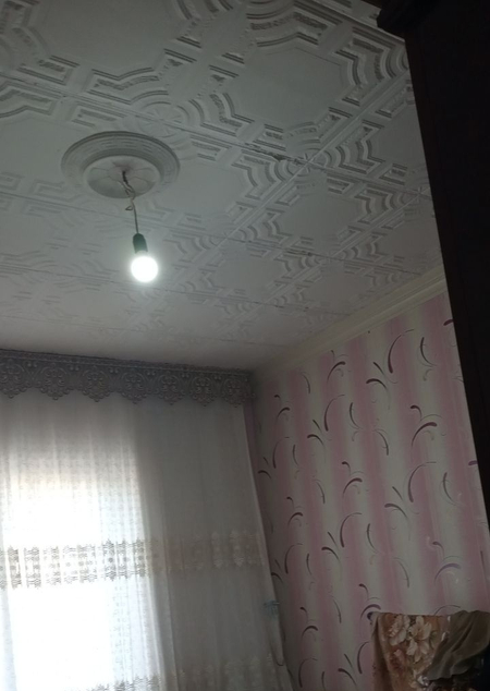 Продаю свою просторную квартиру на сергели 1, 4/5/5 удвоенный зал .