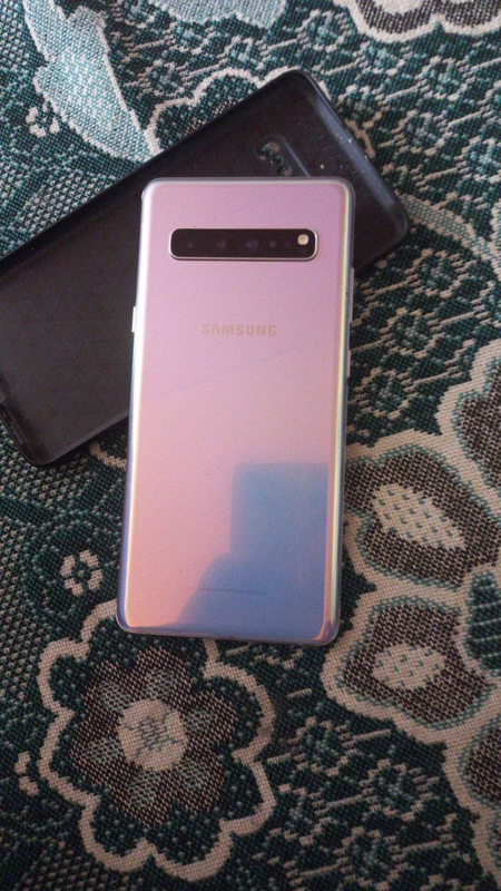 Galaxe S10 5G sotilad srochni pachti yang ayb yuq