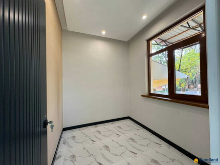 Сдается в аренду Офисное помещение 90 м²  (J 1301)