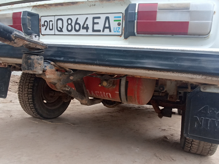 Niva 1983 yil presebi bn sotiladi