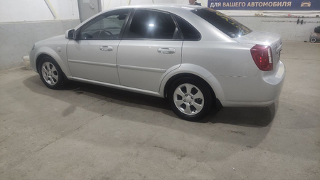 Chevrolet Jentra