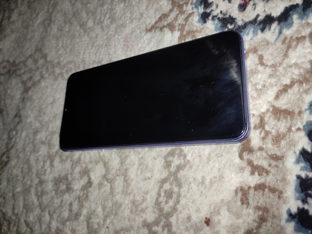 Vivo v 2254 в хорошем состоянии