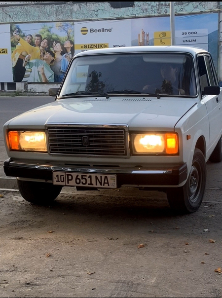 Vaz 21 07 sotiladi 2008
