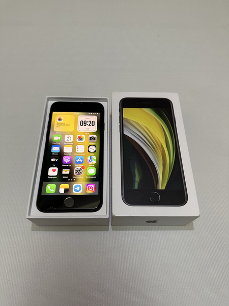 iPhone Se 2020 radnoy