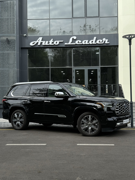 TOYOTA Sequoia iForce Max Capstone