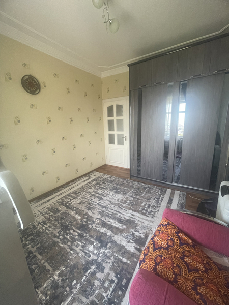 Без маклер ! Сдаётся комната в аренду нужен 3 челевека по 120$