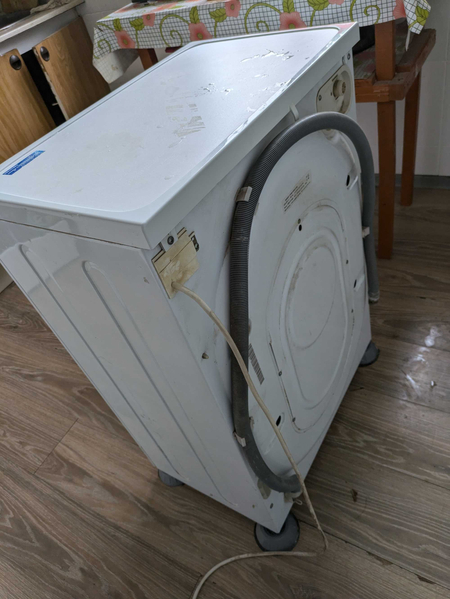 Стиральная машина indesit